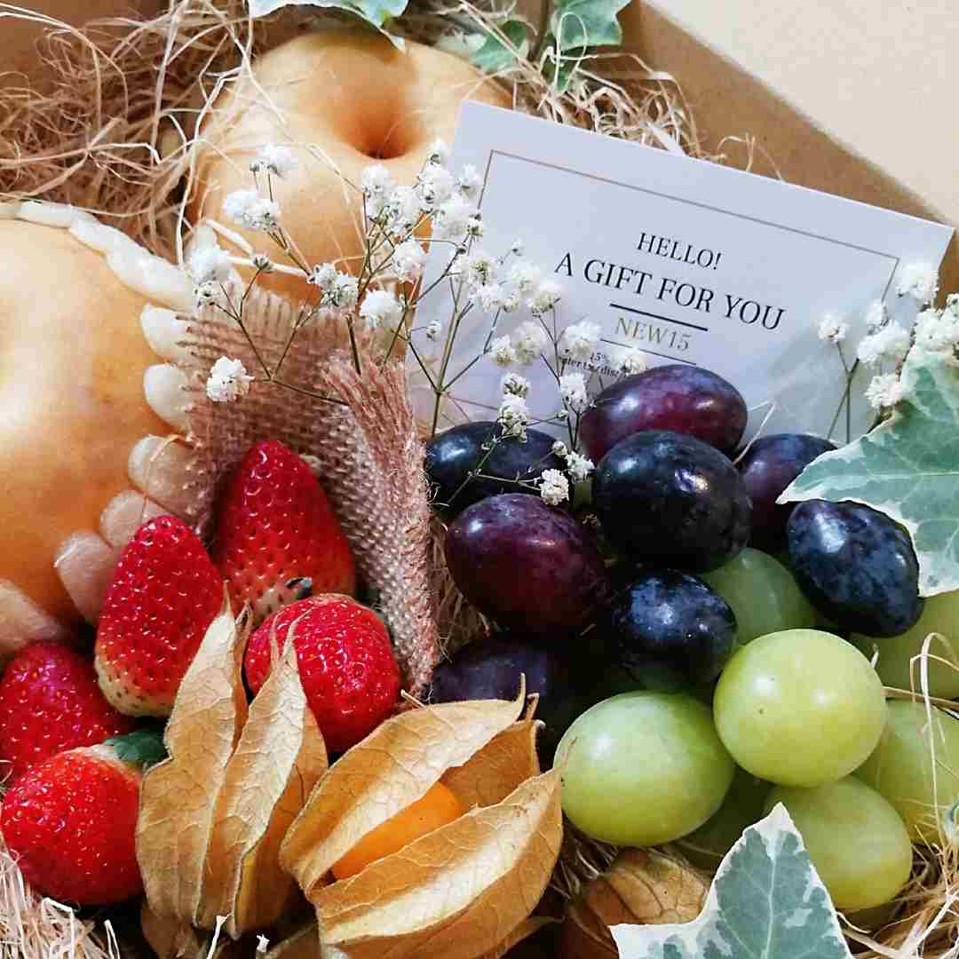 Designer Fruit Box - Granny Doris