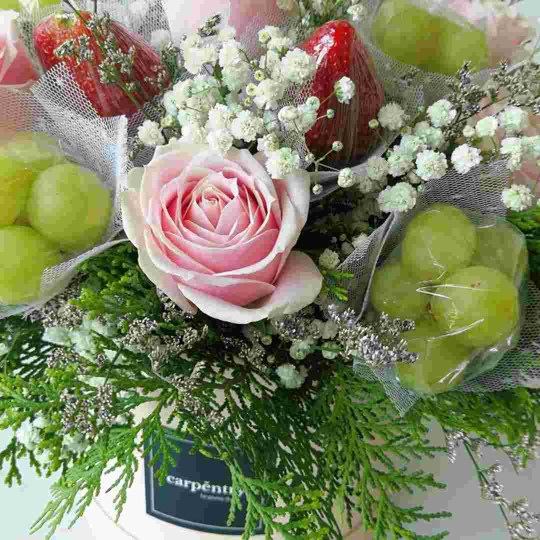 Fruit Bouquet Flowers Box & Fruit Basket Delivery in KL & Selangor ...