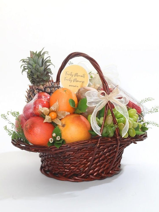 Designer Fruit Box & Flower Delivery – Granny Doris