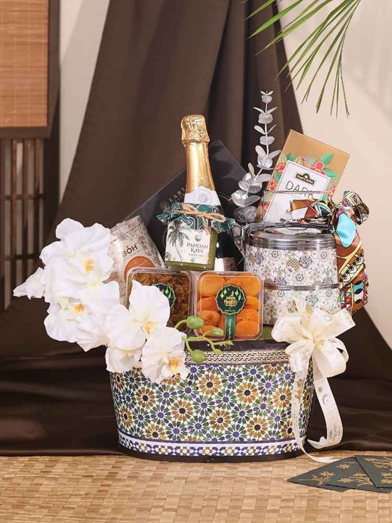 Online Premium Gift Hamper Basket Delivery in Malaysia | Granny Doris